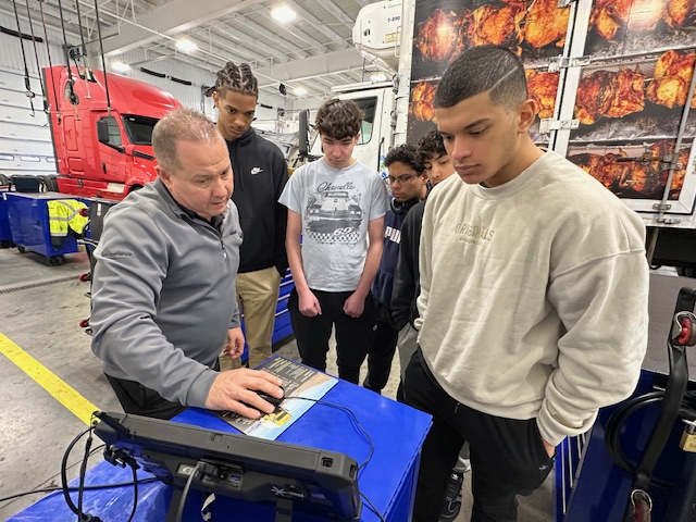 New field trip series helps students explore colleges and trade schools ...